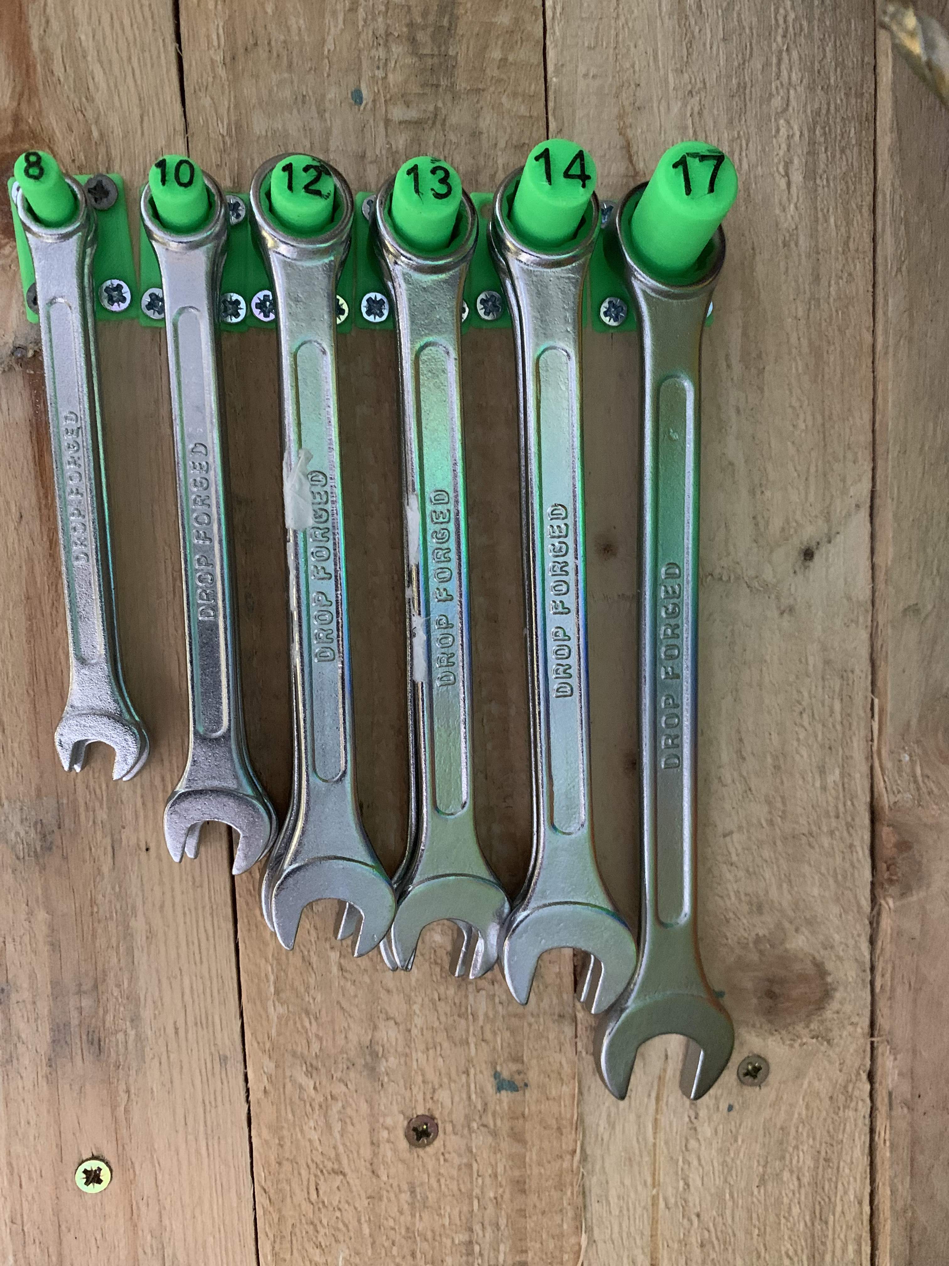 Wall mounted Spanner holder by Sleepyhead | Download free STL model ...