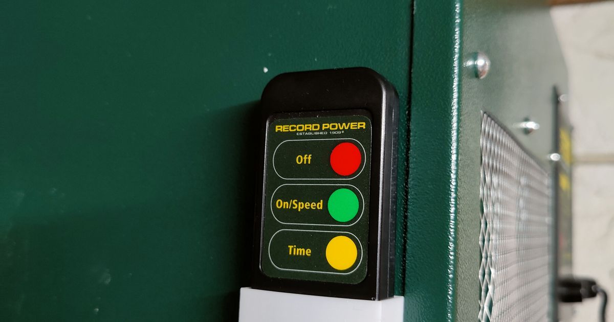 Remote holder for Record Power AC400 by Fabian | Download free STL ...