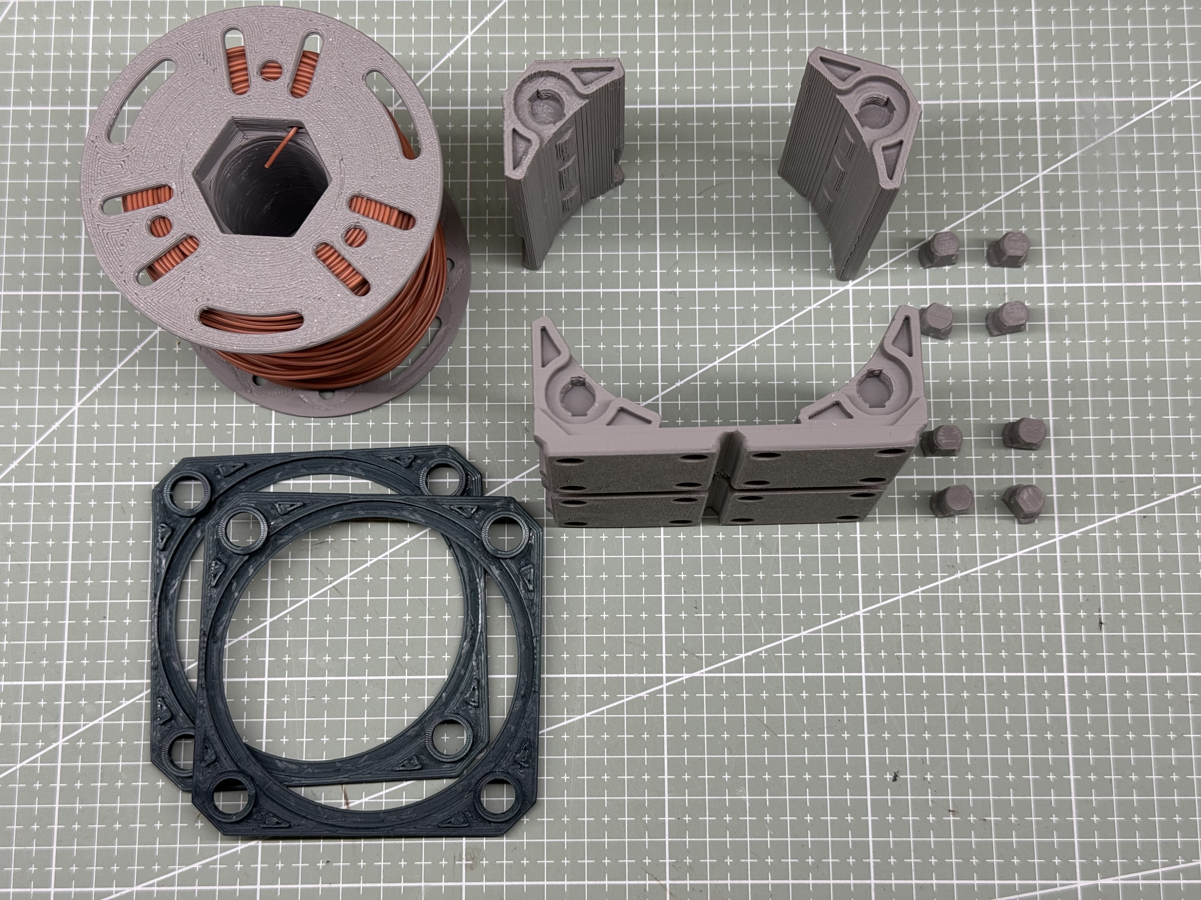 Cable Spool Holder Gridfinity by firstgizmo | Download free STL model ...