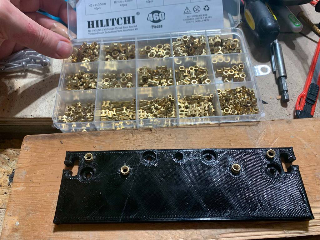 Push Block v4 (threaded inserts edition) (no supports!) por Doug Joseph ...