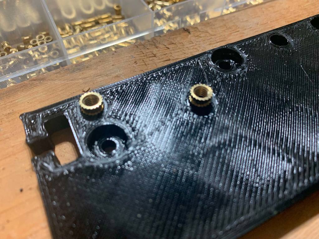 Push Block v4 (threaded inserts edition) (no supports!) por Doug Joseph ...