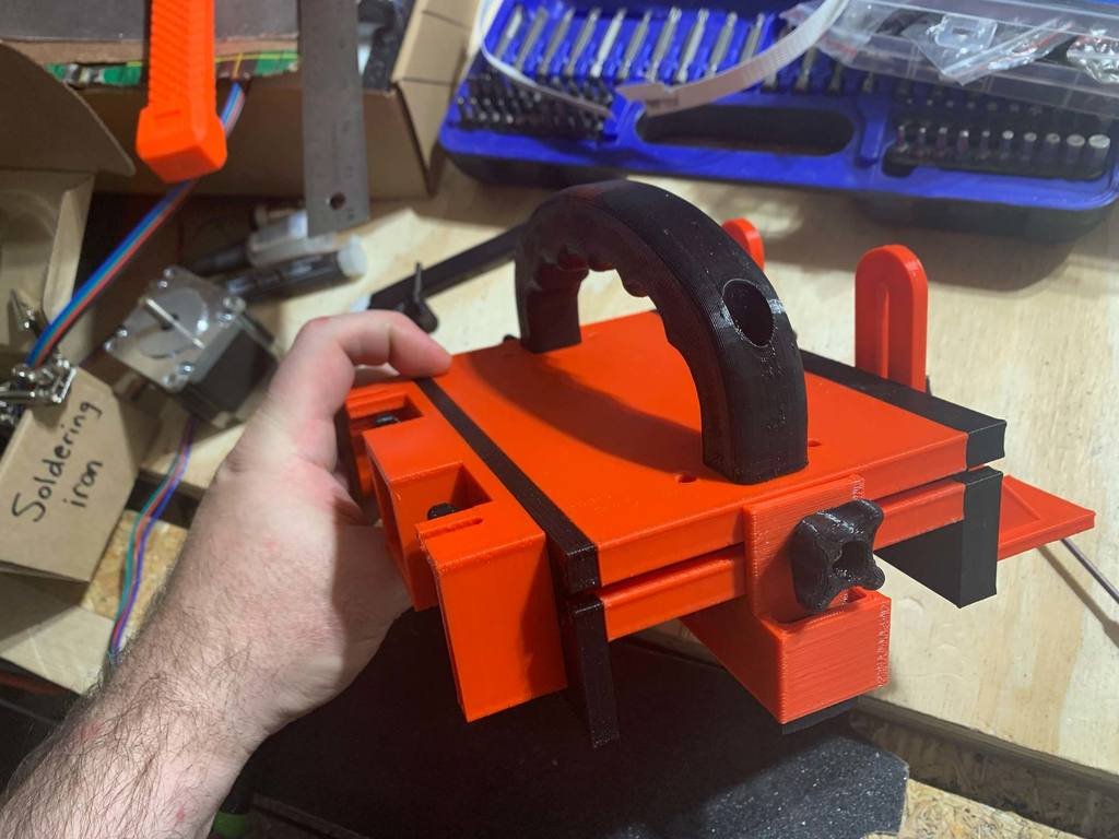 Push Block v4 (threaded inserts edition) (no supports!) by Doug Joseph ...