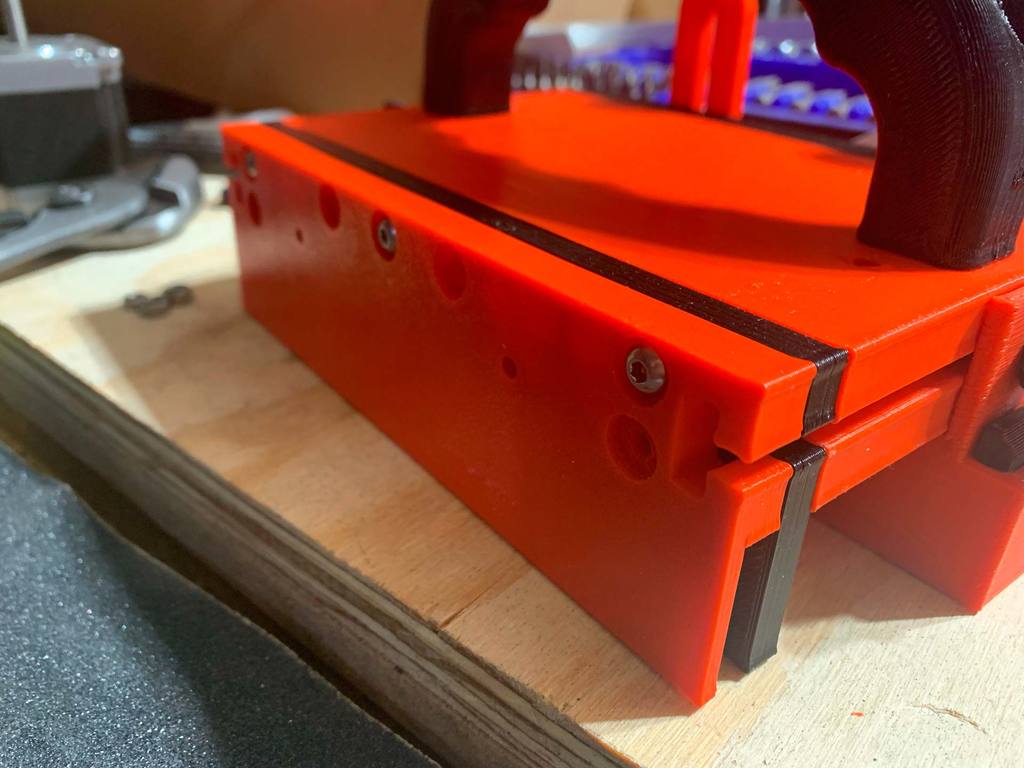 Push Block v4 (threaded inserts edition) (no supports!) by Doug Joseph ...