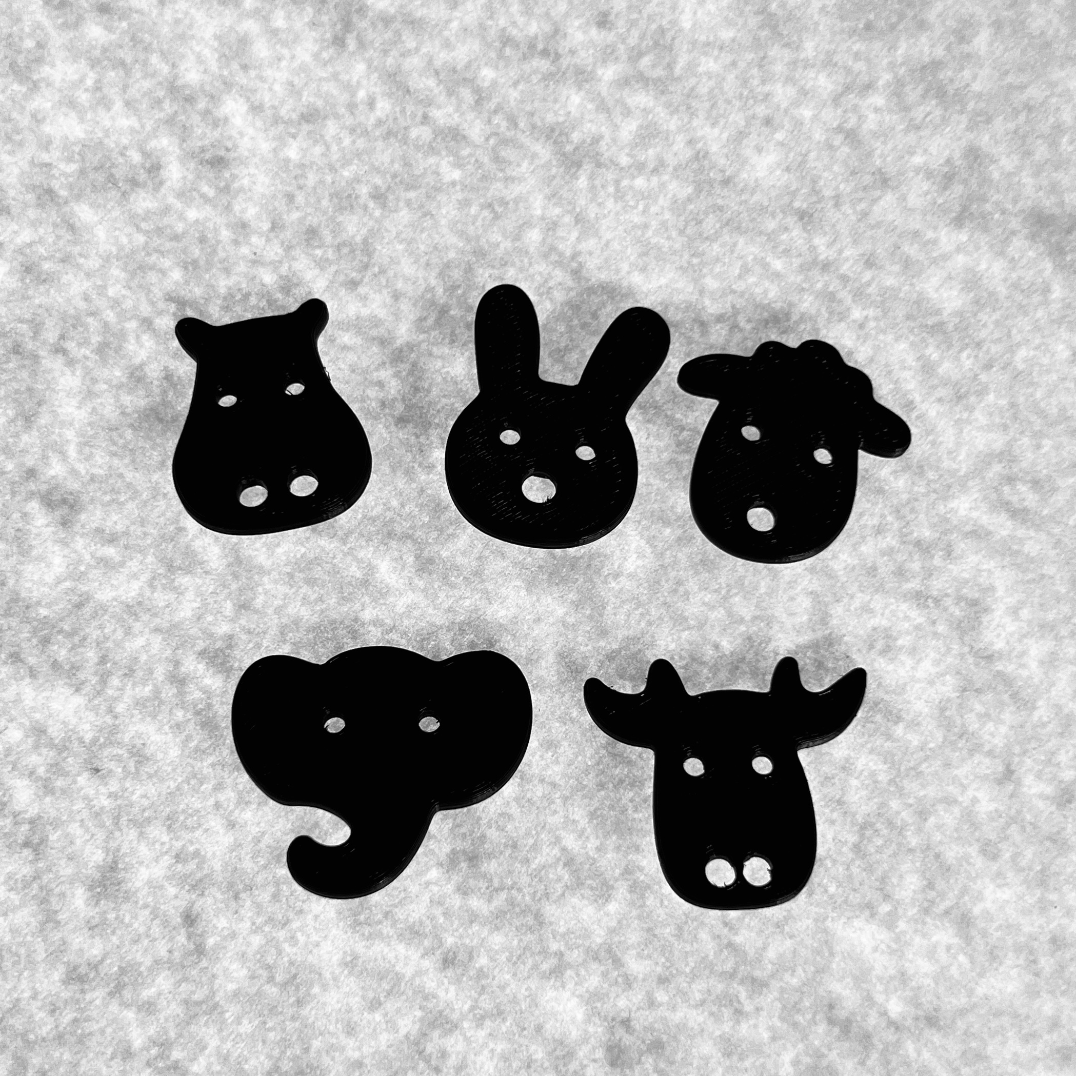 Animal Clothes Buttons by Lars Printing Solutions | Download free STL ...