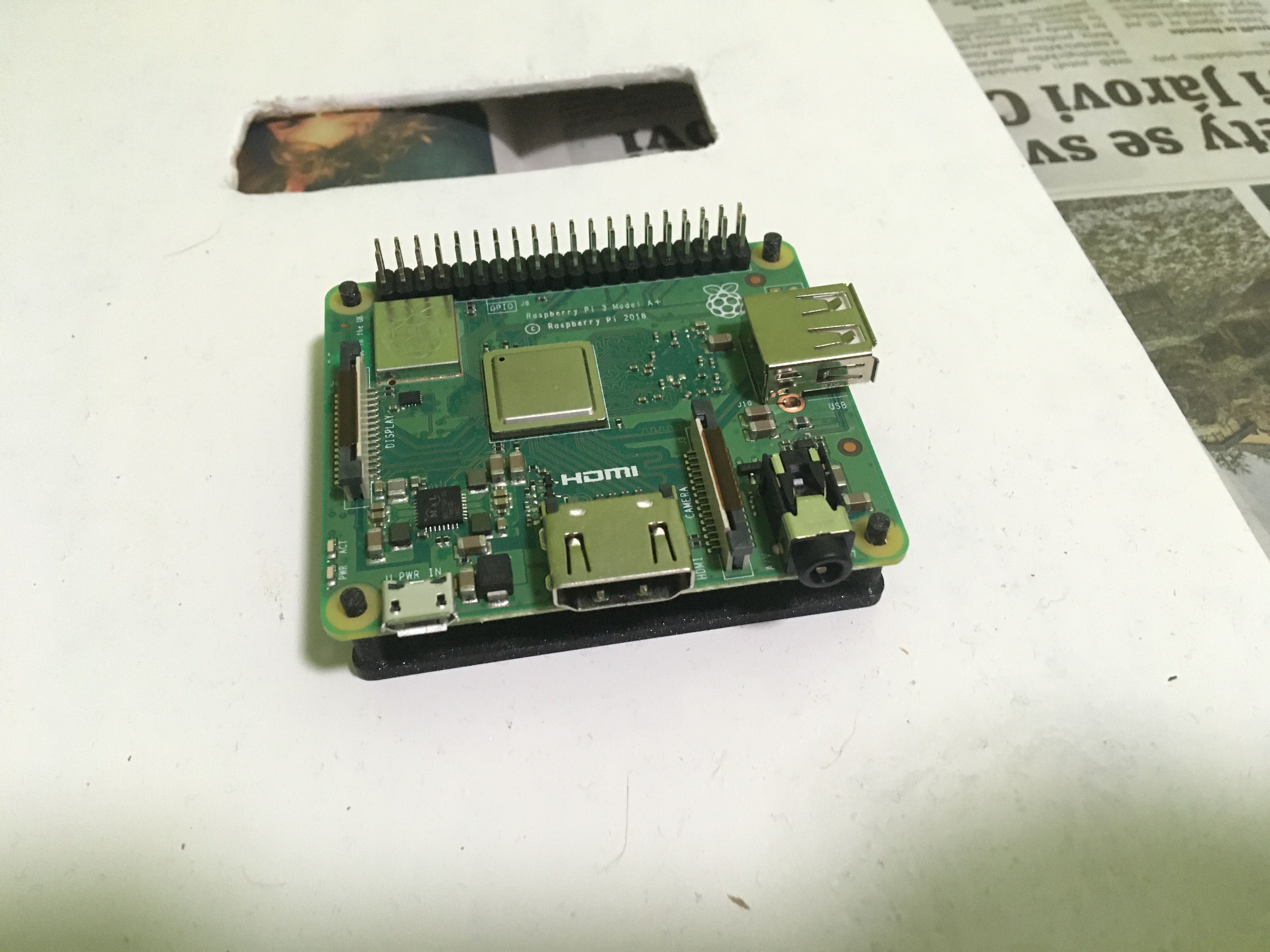 Raspberry pi bracket by Vojtěch Čoupek | Download free STL model ...