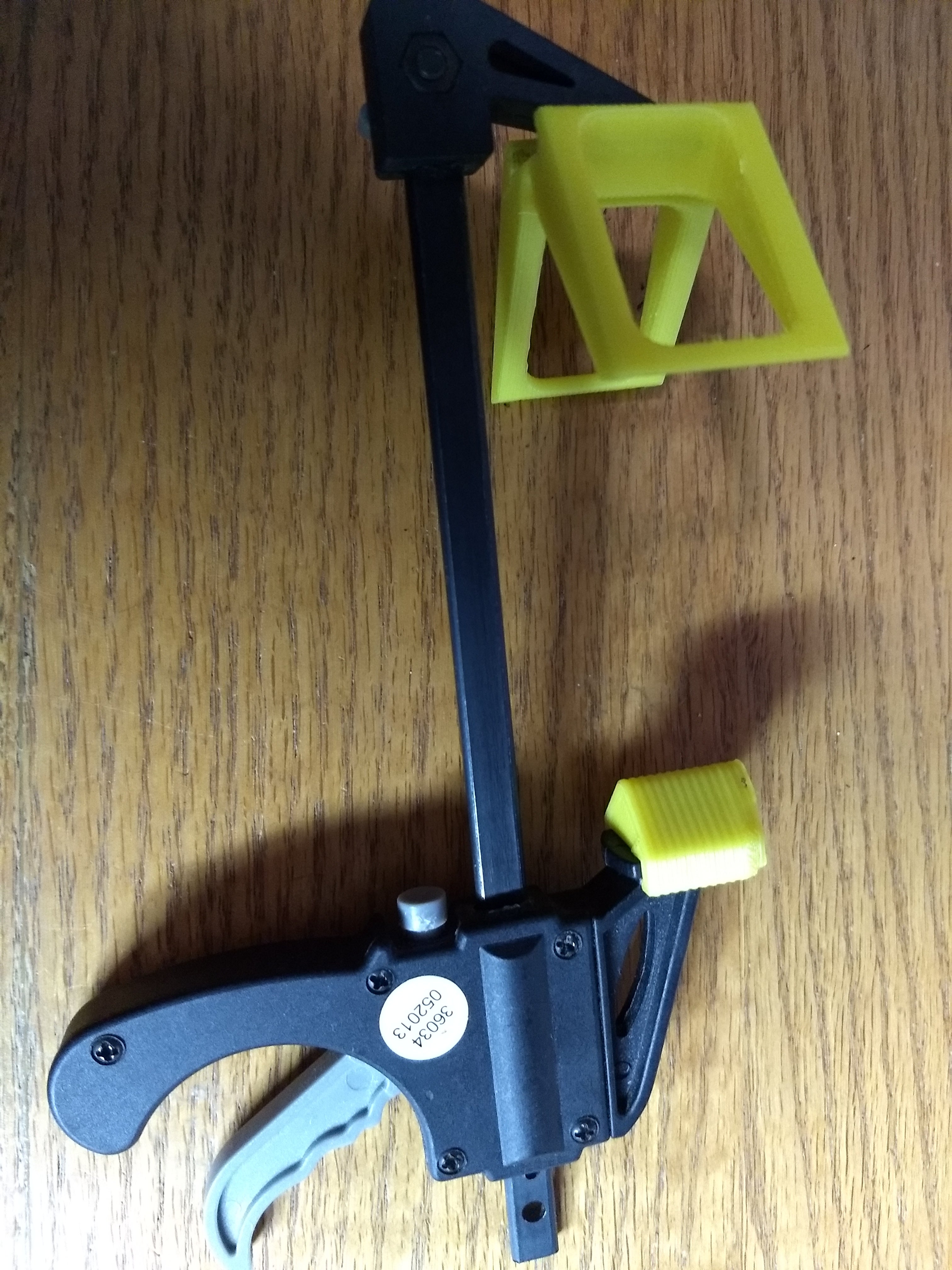 mini trigger clamp for corners by Norm202 | Download free STL model ...