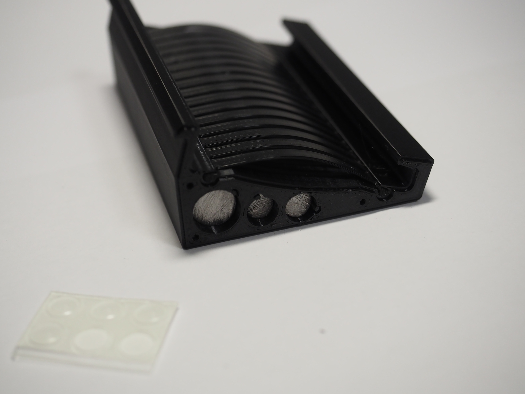 Parametric SMD Component Magazine by tobi | Download free STL model ...