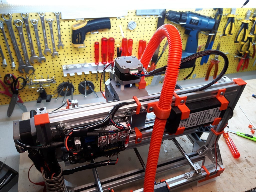 Extraction for a 3018 CNC fixture by 3D-Muc | Download free STL model ...