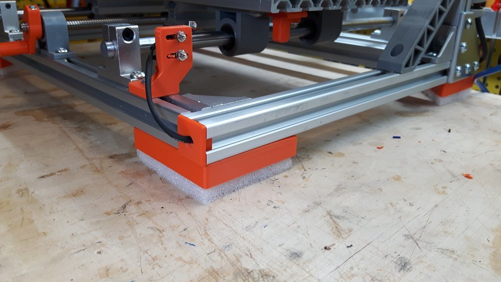 Vibration damper for a 3018 CNC milling / engraving machine by 3D-Muc ...