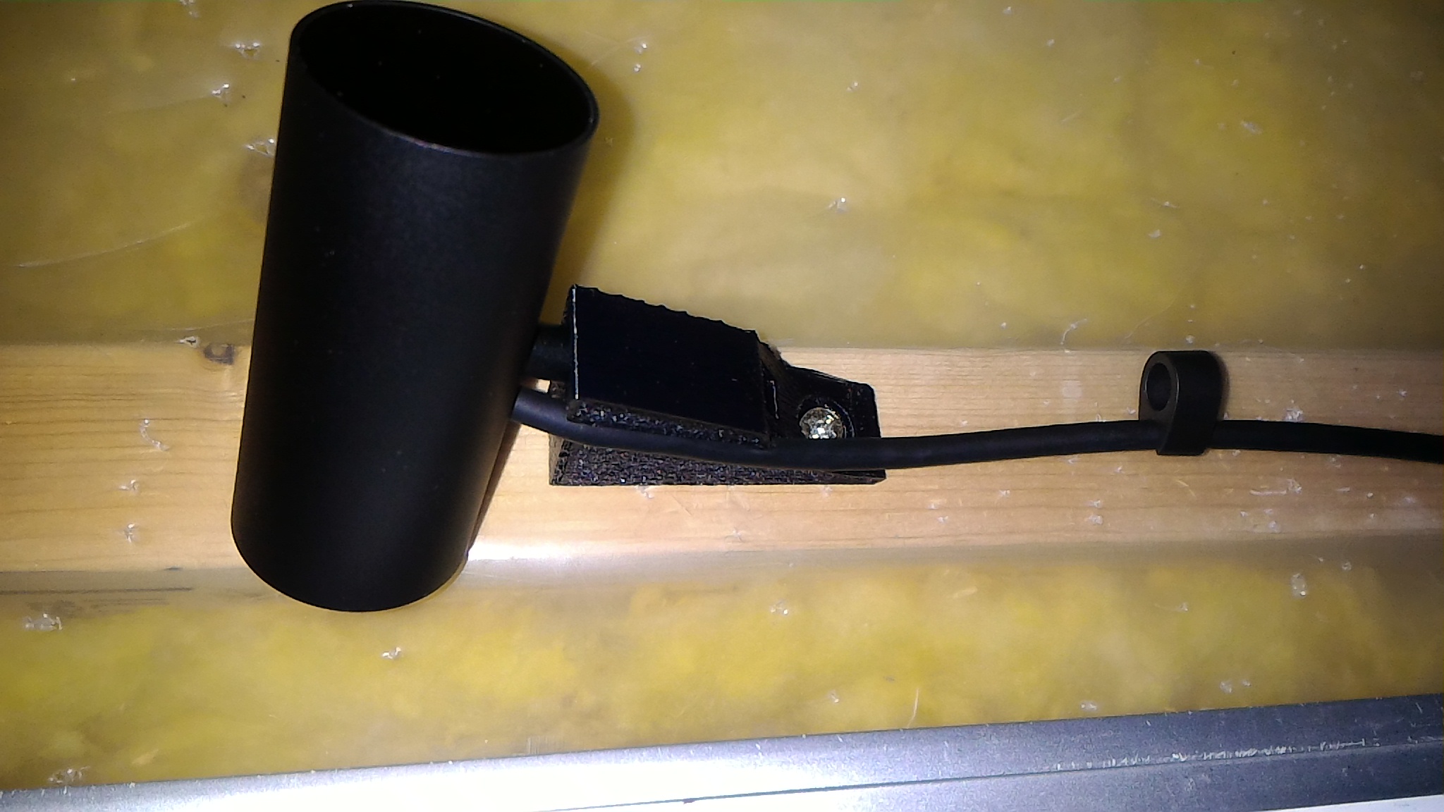 Oculus Rift Sensor with Screw mount by bpienig | Download free STL ...