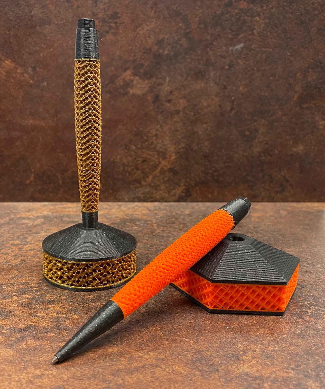 Pen Gyroid + Cubic with Holder - Kugelschreiber Gyroid + Kubisch mit ...