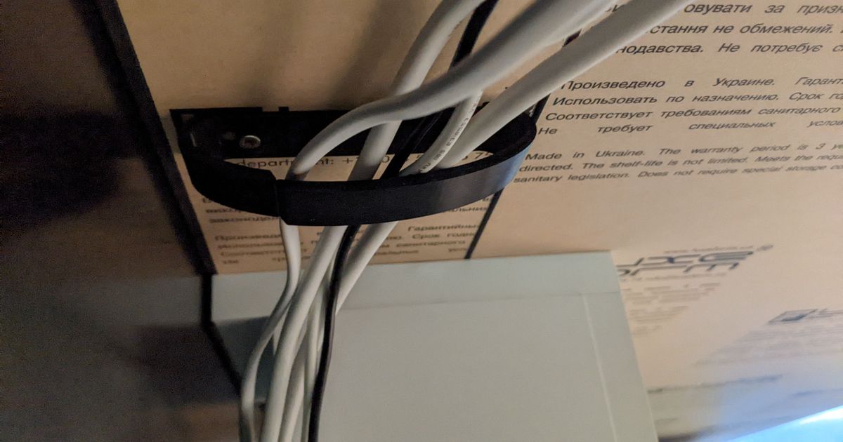 Wall cable organizer / clip by Troex | Download free STL model ...