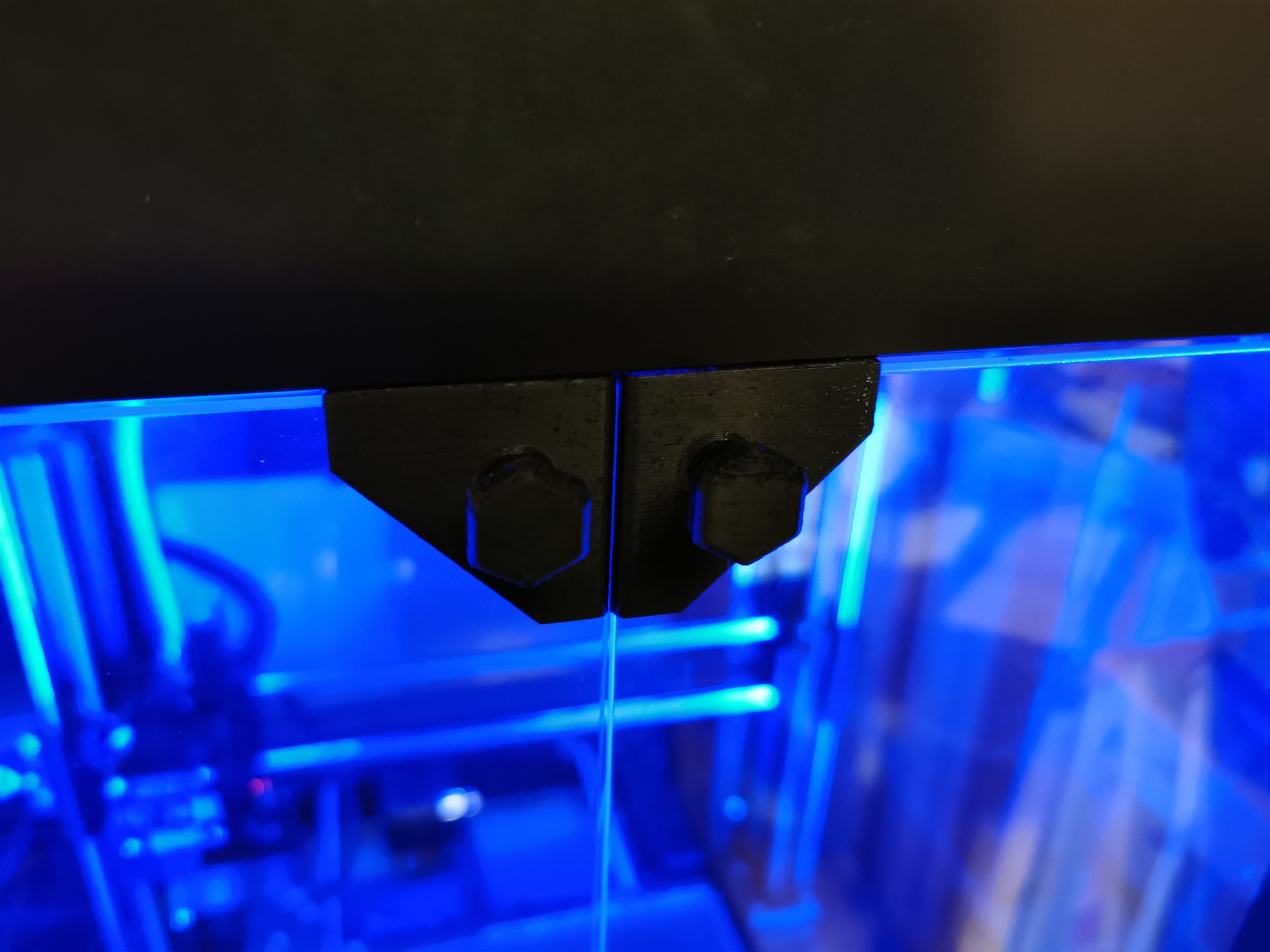 Magnetic door handles for Prusa LACK enclosure V2 by OBA | Download ...