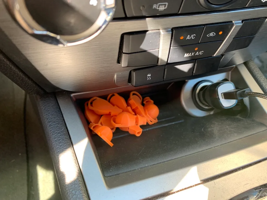 Tiny Loud Whistle (Fast Easy Print) by J Lake 3D | Download free STL ...