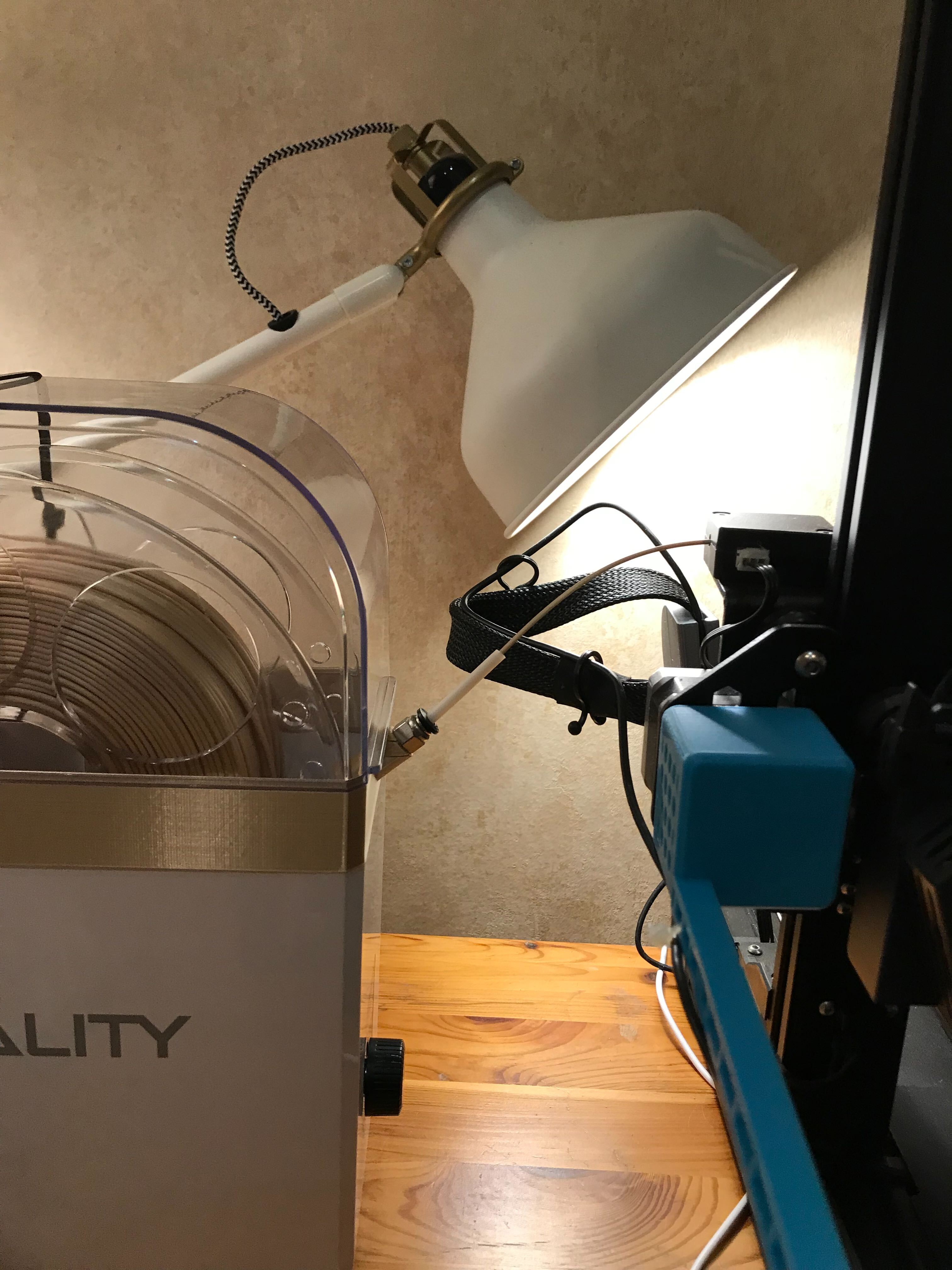 Filament Dry Box Bowden Adapter by Pytlicek | Download free STL model ...