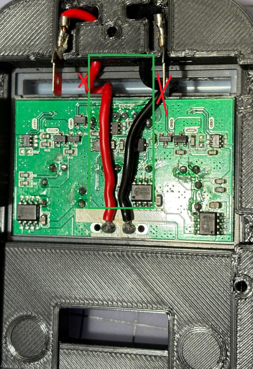 3-port 90W USB-C and USB-A powerbank using DeWalt 18/20V battery ...