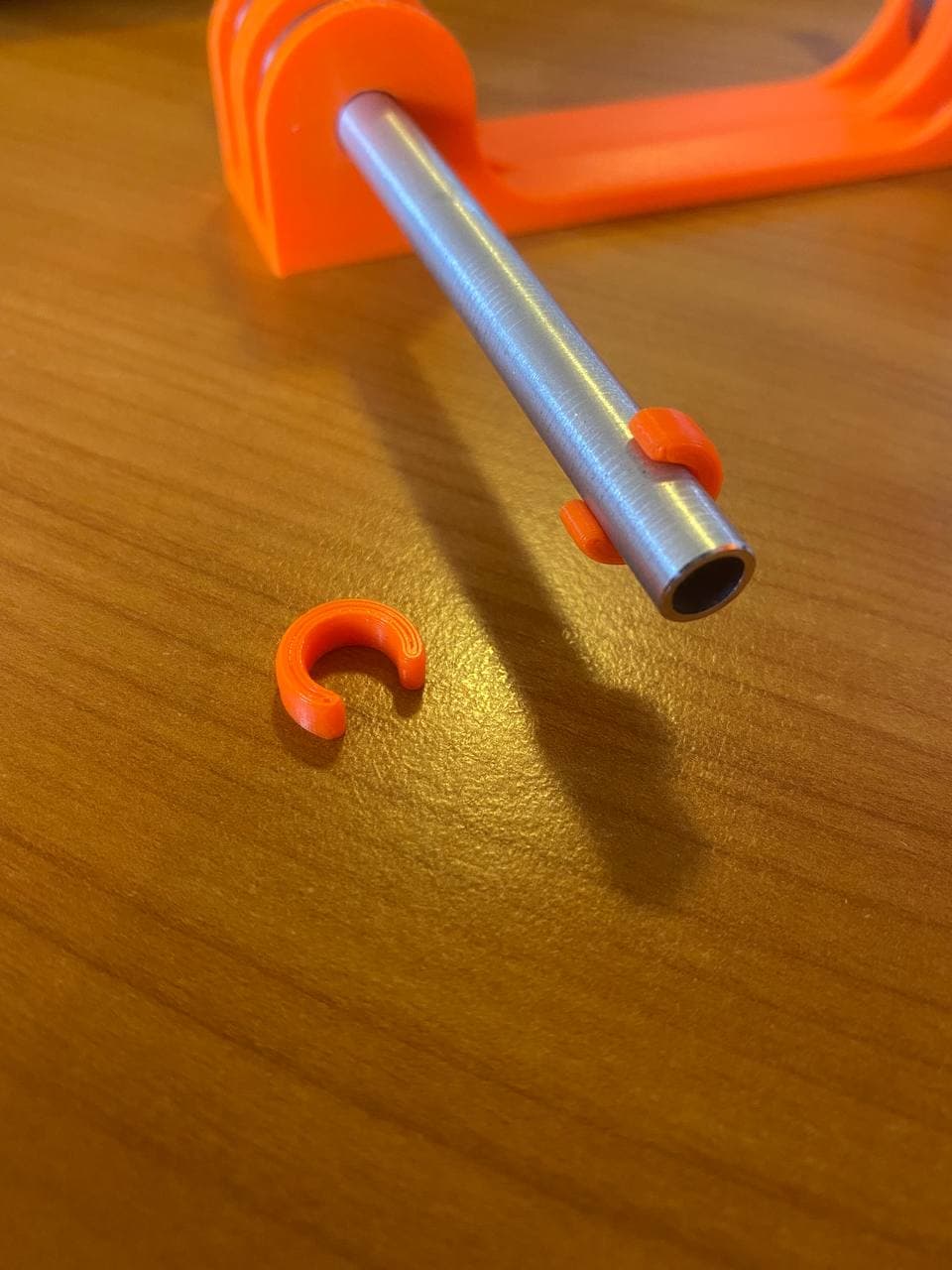 Positioning Clip 8mm rods by EllingEG | Download free STL model ...