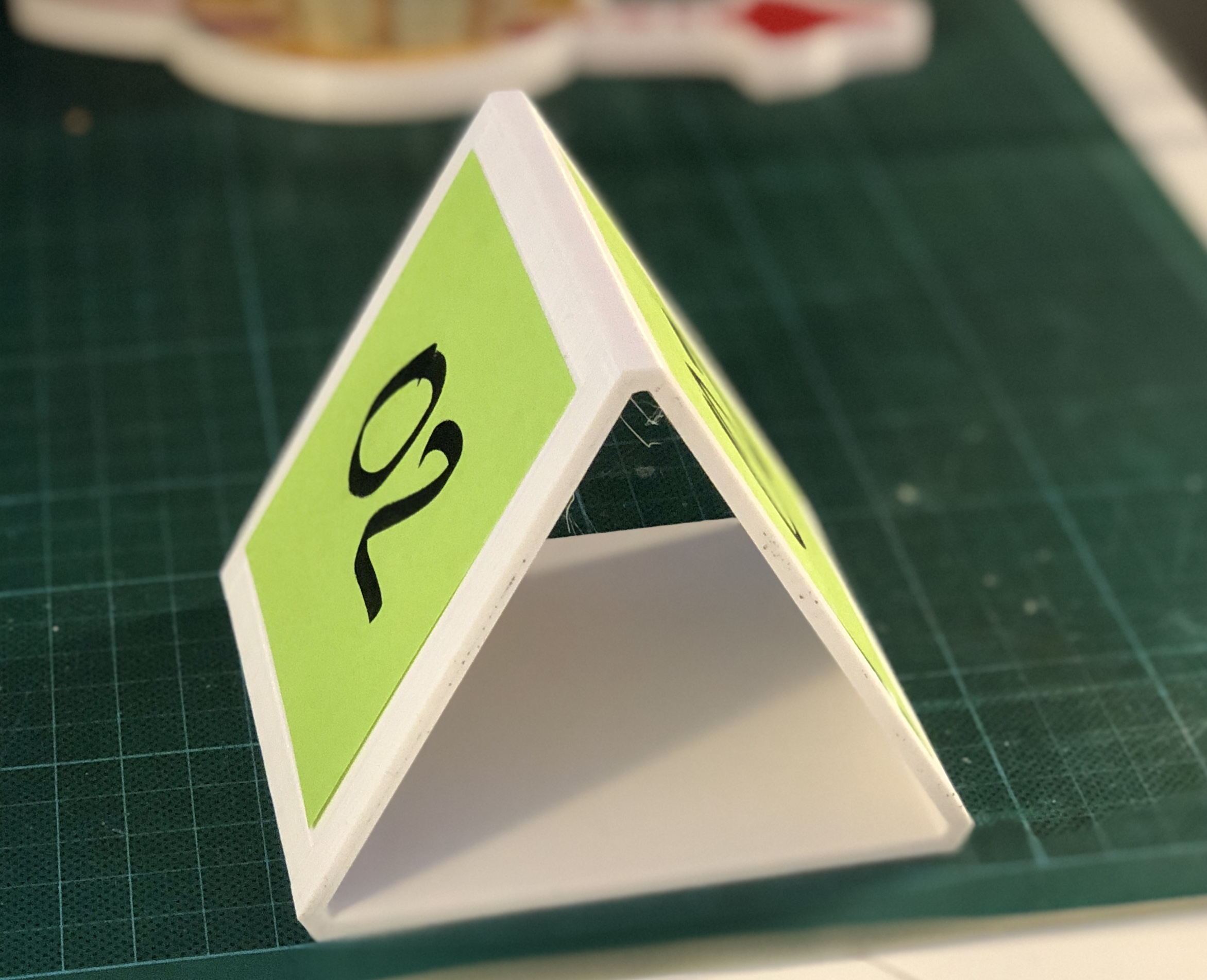Post-Its Triangle Display by Burns | Download free STL model ...