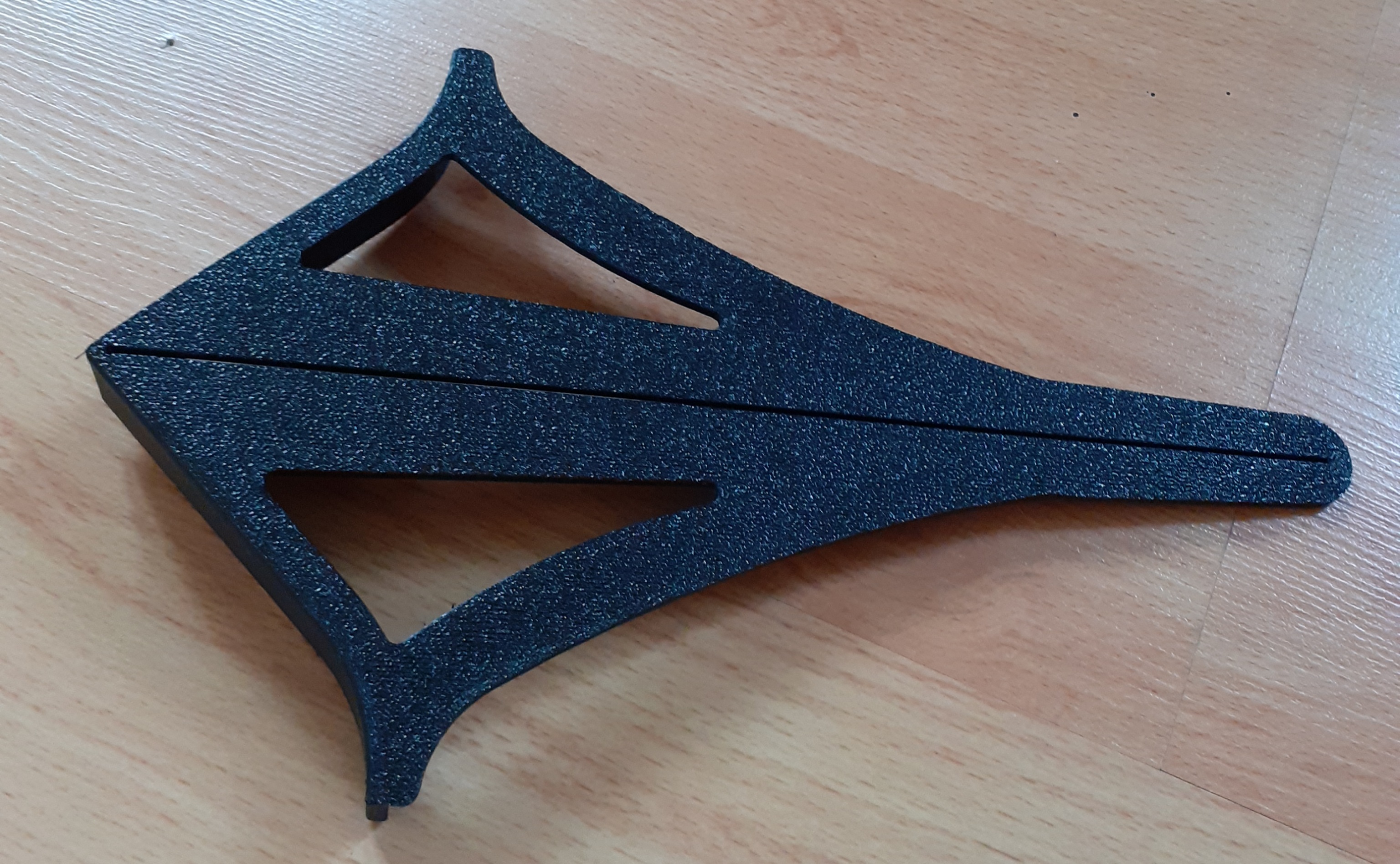 Circle Centre Finder Jig by Jordan Ludusan | Download free STL model ...