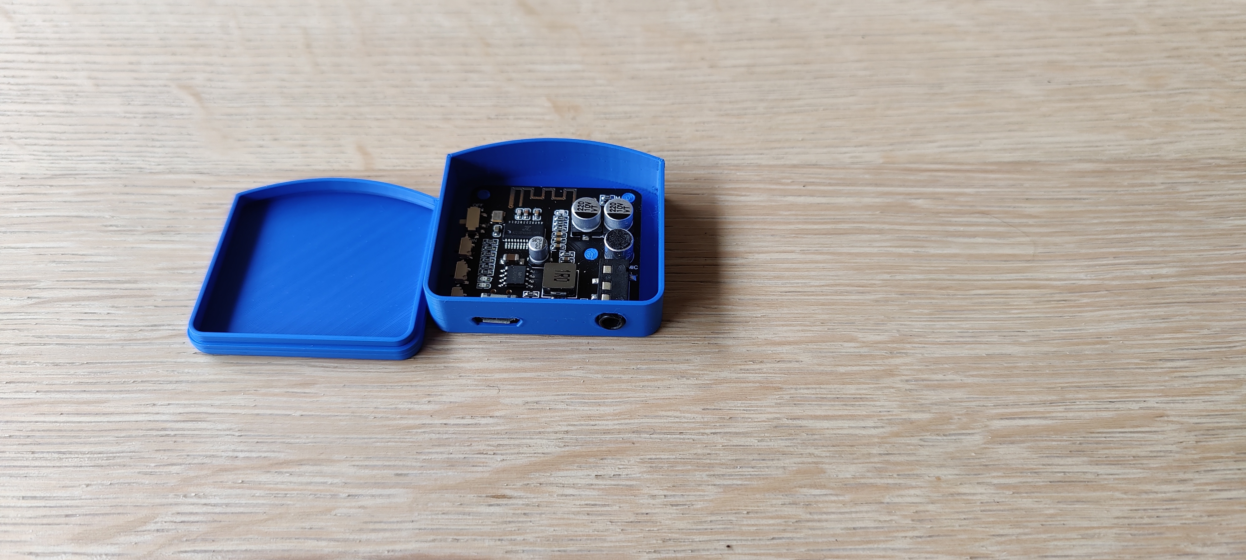 Bluetooth everywhere by Mario M | Download free STL model | Printables.com