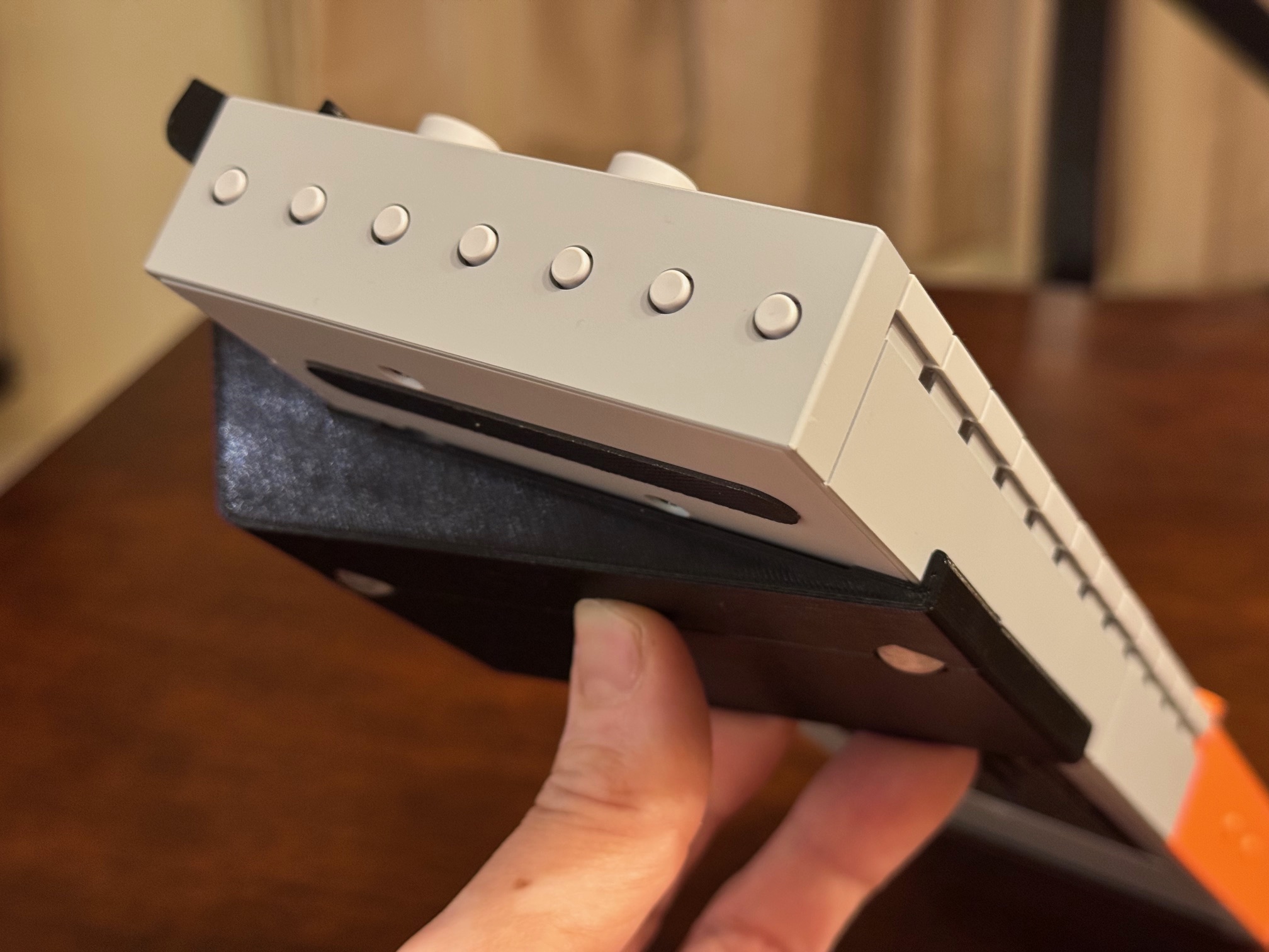 Yamaha SEQtrak phone stand by jrsone | Download free STL model ...