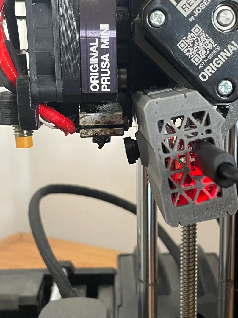 Prusa Mini Horizontal ESP32 Camera Mount by Jordan Smith | Download ...