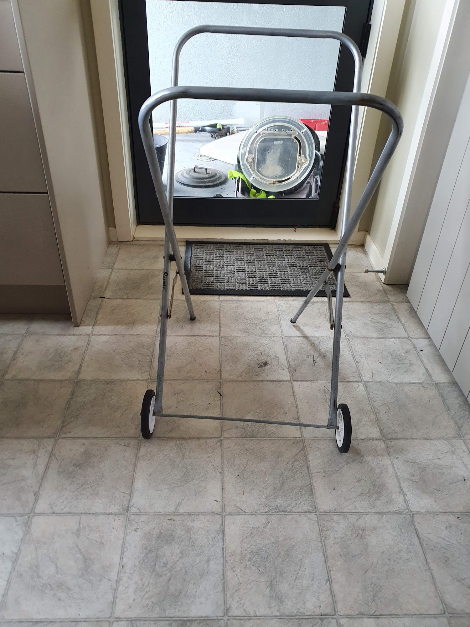 Suzy Laundry Trundler - Replacement Wheel by mattb | Download free STL ...