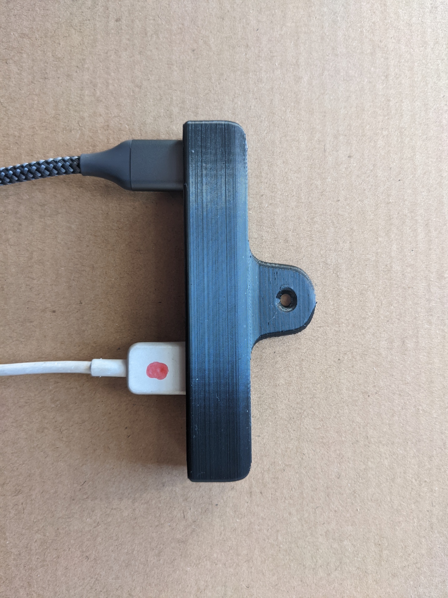 USB-Holder with 5 slots by HolzerMax | Download free STL model ...