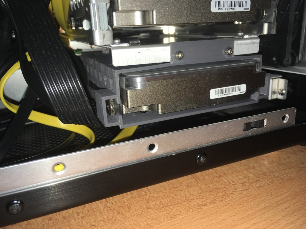 Lian Li HDD Cage Extension by xythobuz | Download free STL model ...