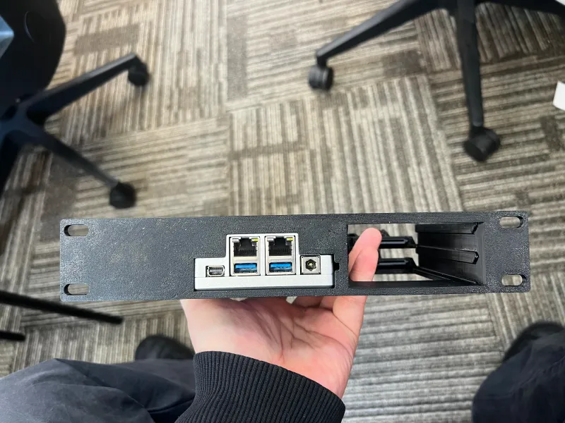 10-inch rack panel for ZimaBoard 2 by DesignBot | Download free STL ...