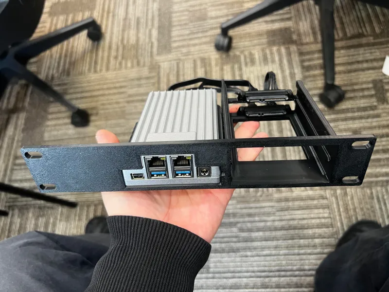 10-inch rack panel for ZimaBoard 2 by DesignBot | Download free STL ...