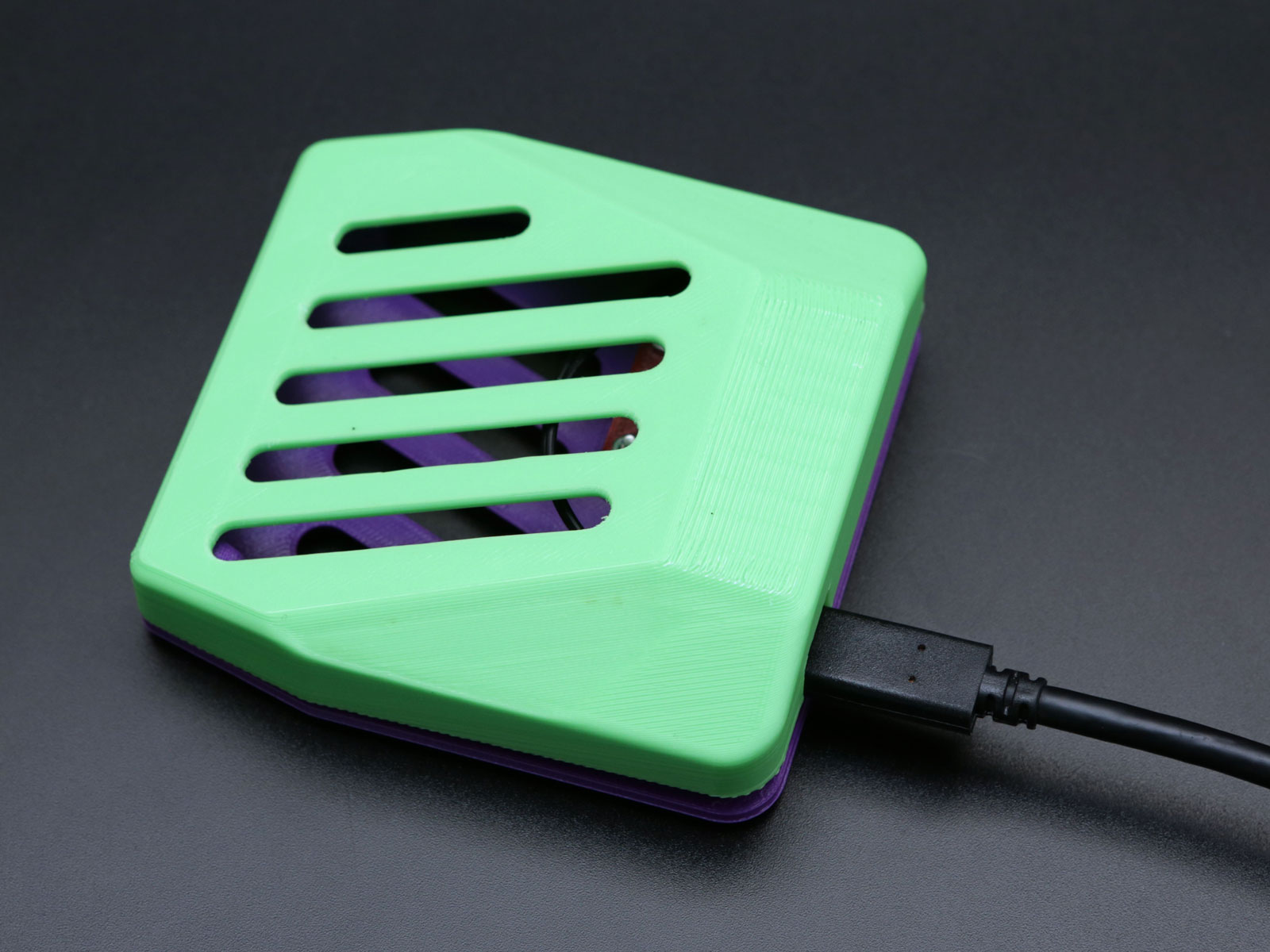 USB Footswitch QT Py RP2040 by Adafruit | Download free STL model | Printables.com