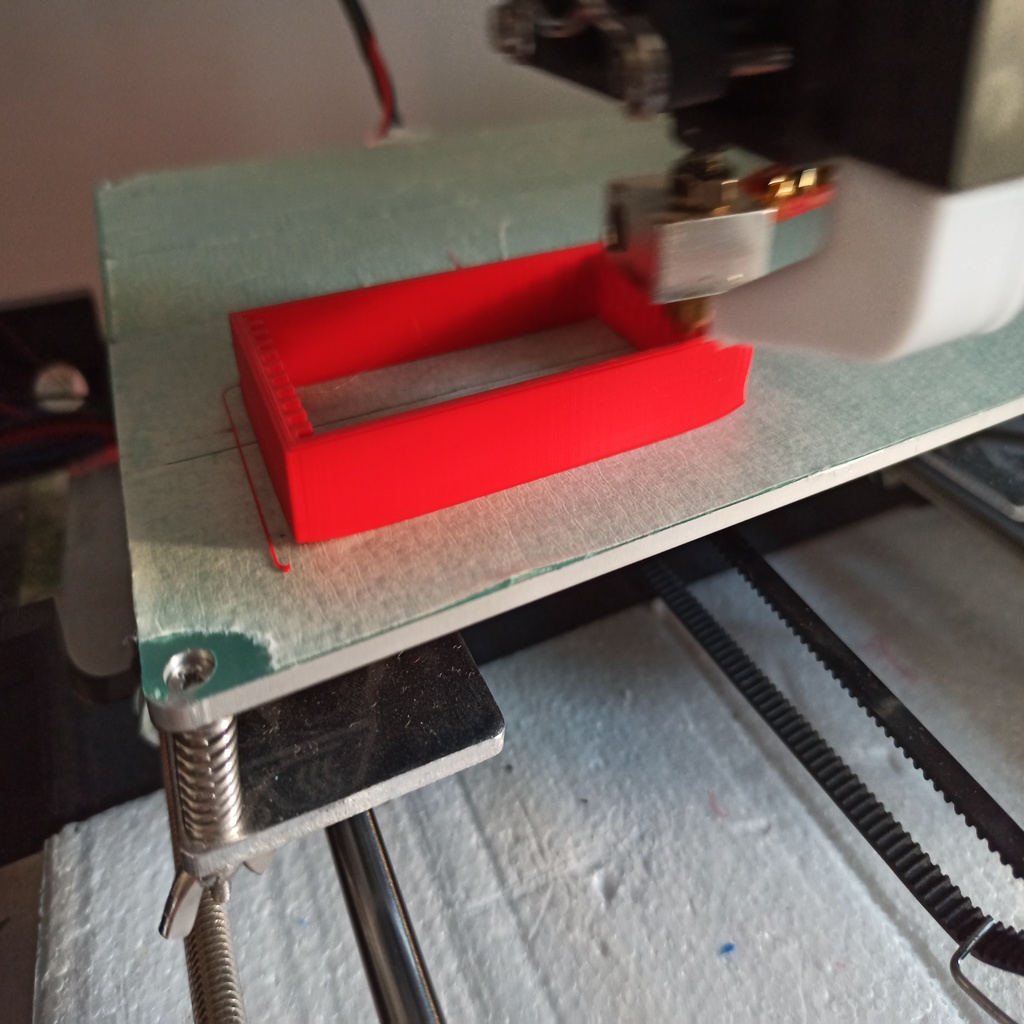 Parametric microscope slide holder by CGrassin | Download free STL ...