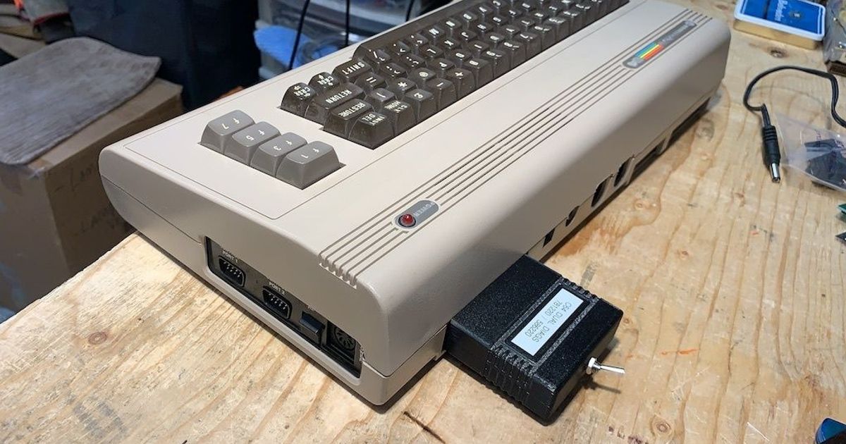 Commodore 64 - Cartridge Case (Easy to print on FDM) by Bookaroo ...