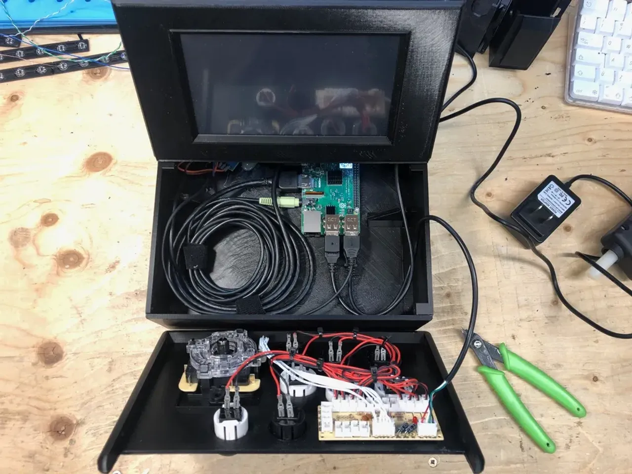 Mini Arcade Machine by Bookaroo | Download free STL model | Printables.com