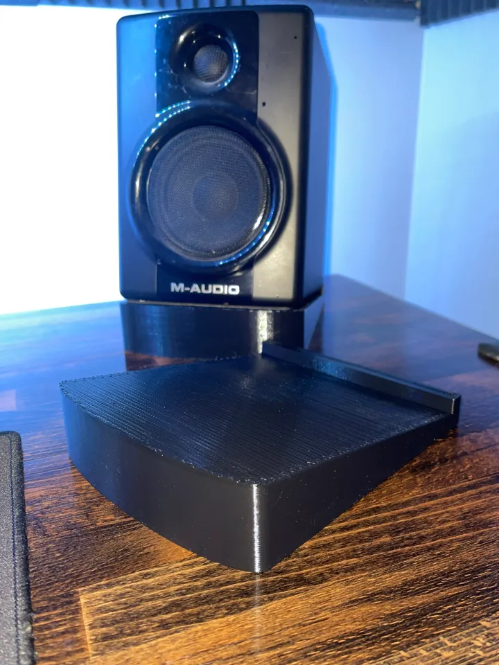 Speaker Riser / Stand by Zarderxio | Download free STL model ...