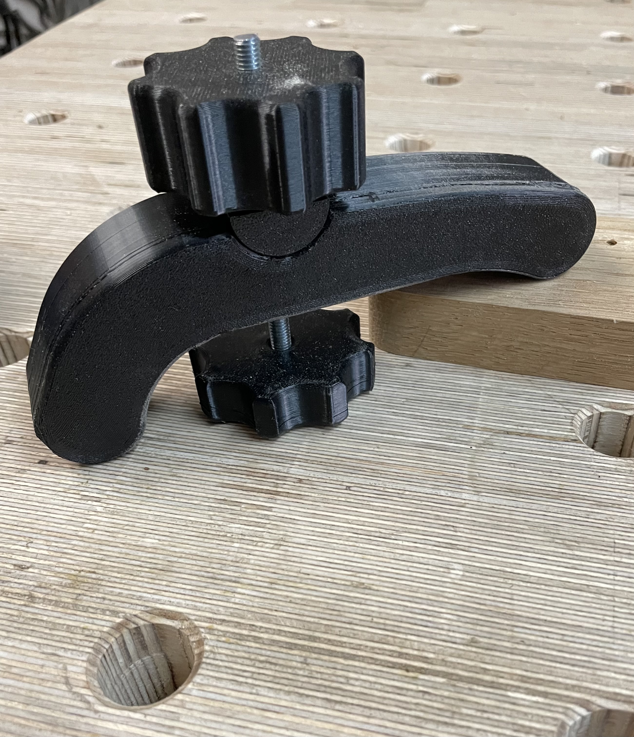 Workbench hold-down clamp with 20mm (19.8mm) locking bench dog by ...