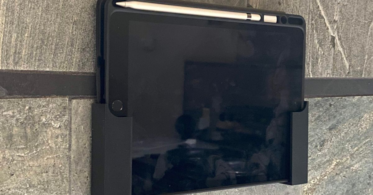 Ipad Air Wall Mount Remixed by Foxmckraut - MakerWorld