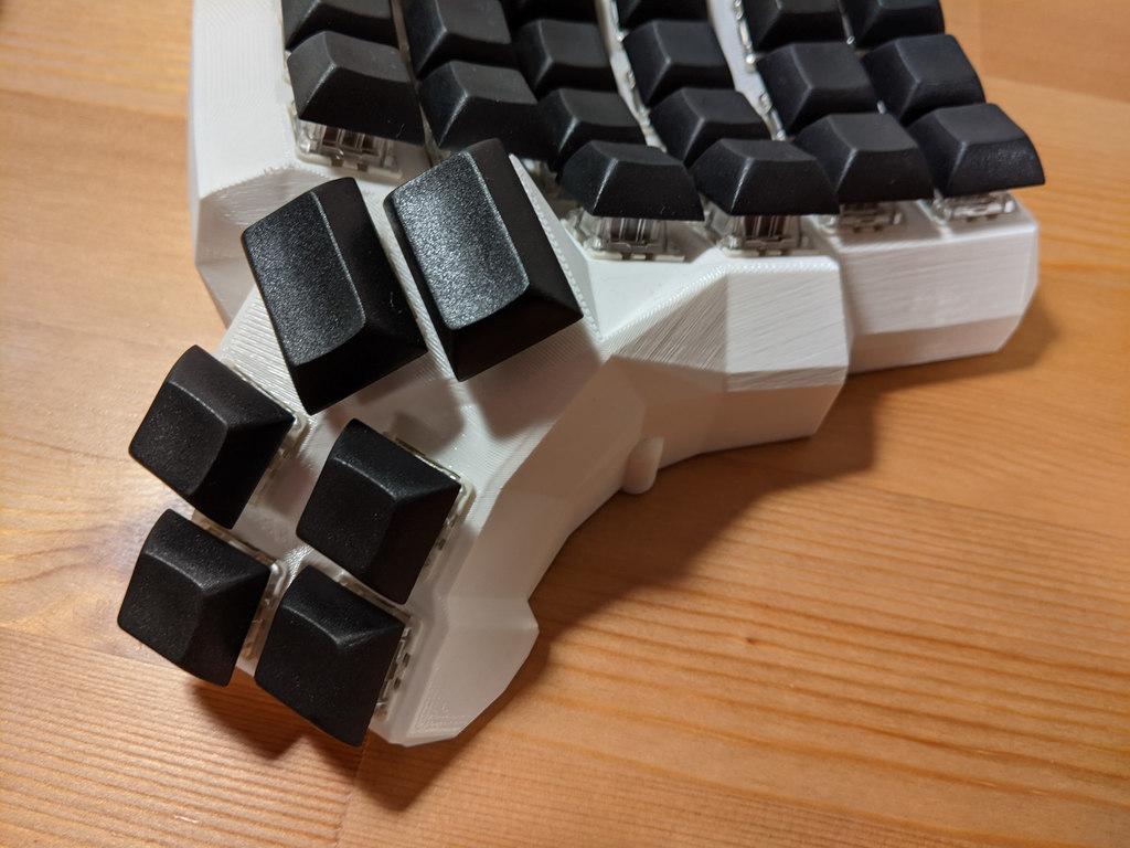 Dactyl Manuform 5x6 by jfedor | Download free STL model | Printables.com