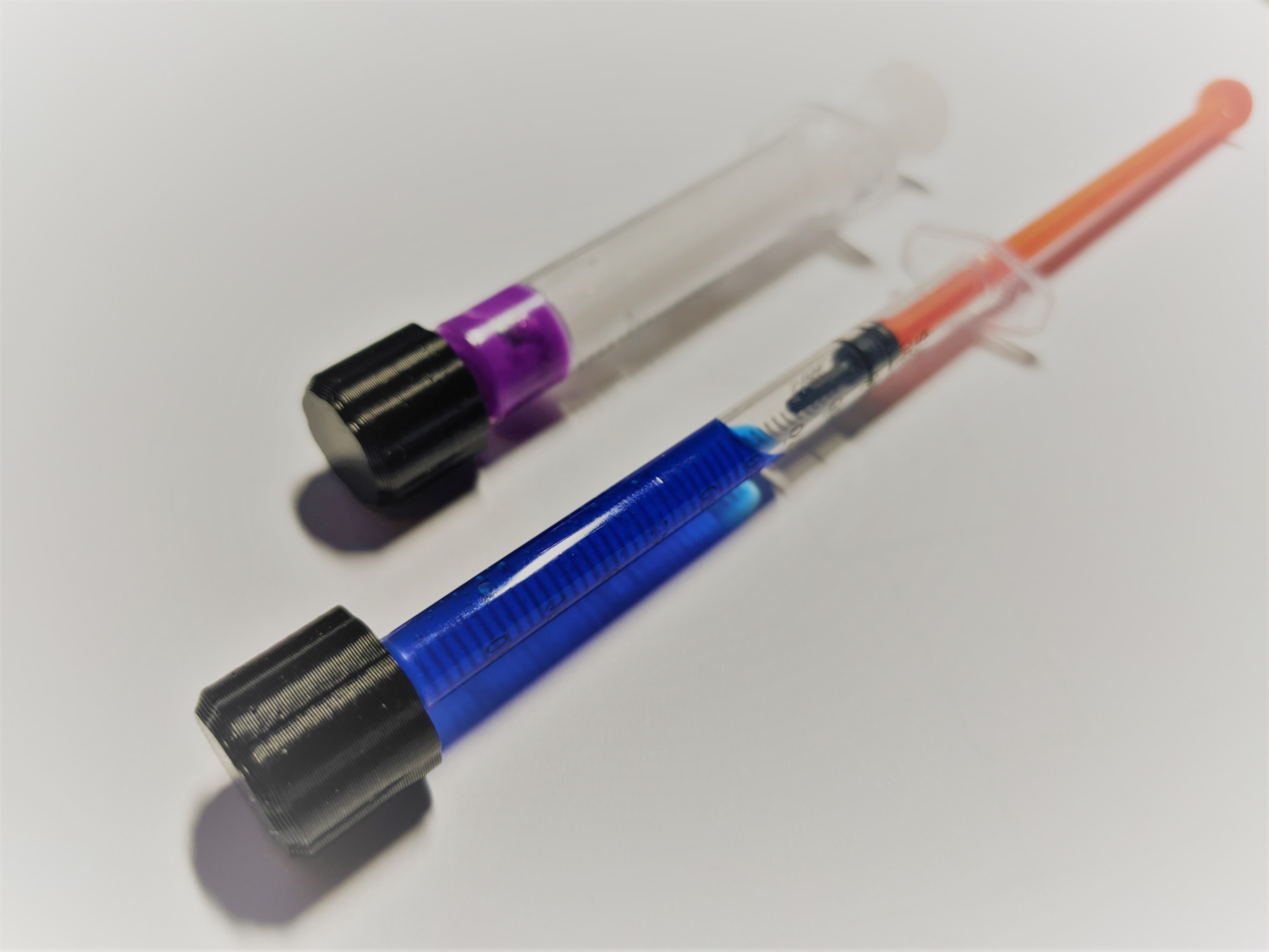 Syringe cap - Uzávěr na stříkačku by Locki | Download free STL model ...