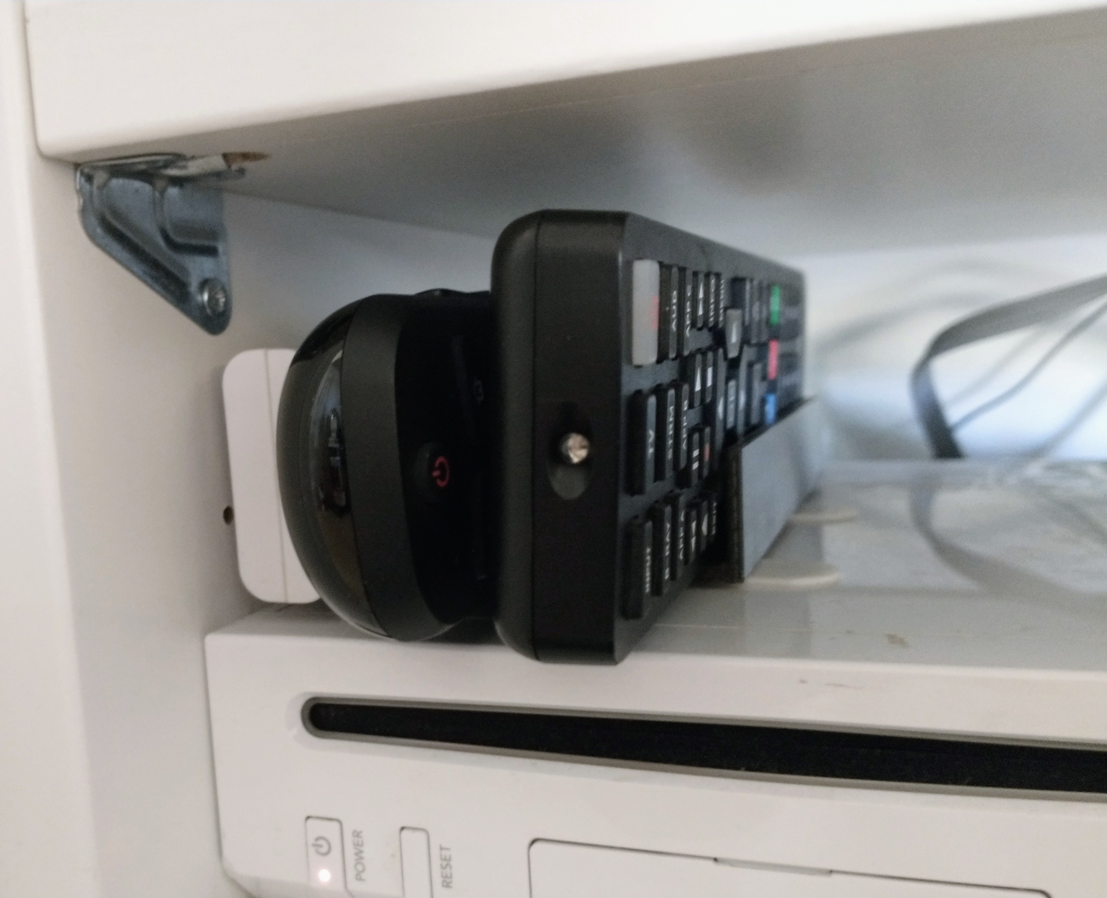 TV/ROKU Remote Control Organizer by languer | Download free STL model ...