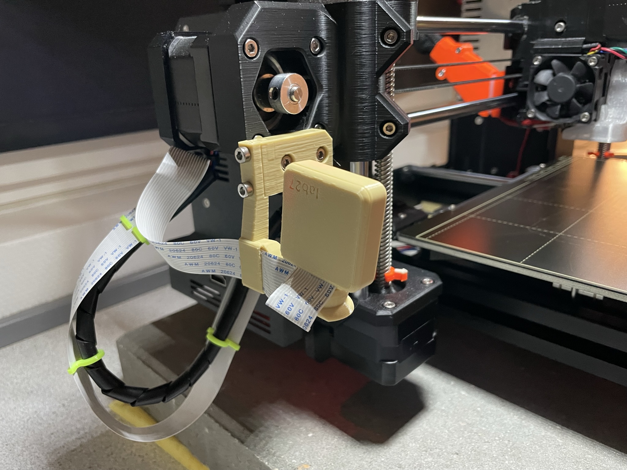Boogie's X-Axis - Raspberry Pi cam holder by TC | Download free STL ...