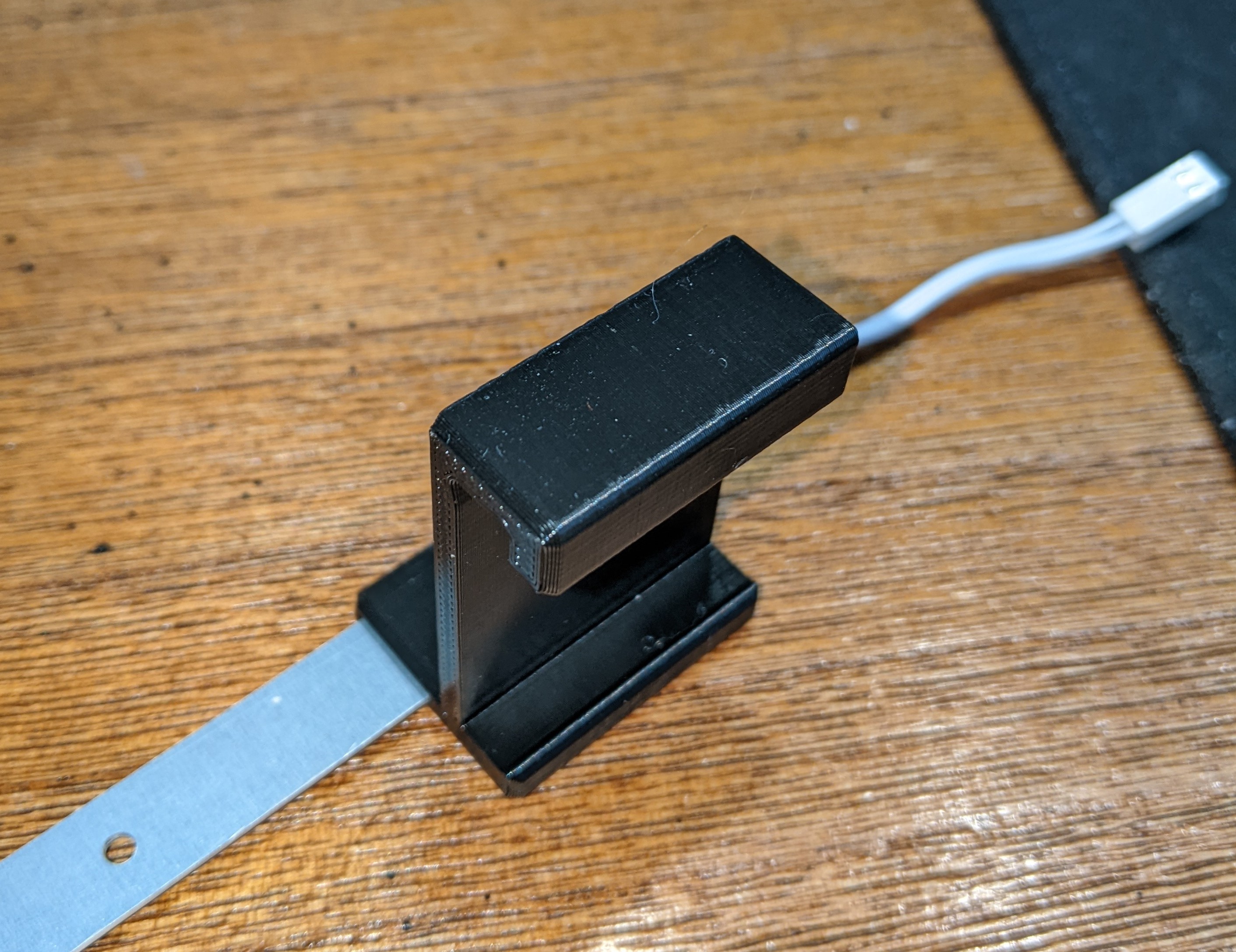 LED Strip Bracket by SDHayes | Download free STL model | Printables.com