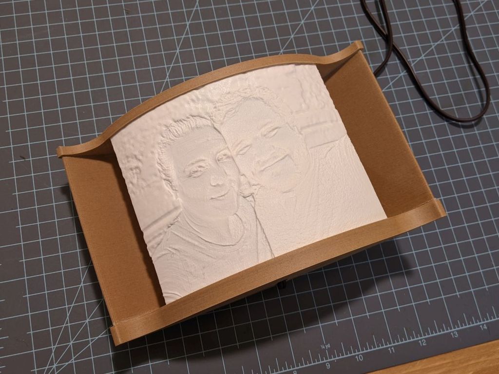 Lithophane Lamp with Lighted Backsplash by iplop | Download free STL ...
