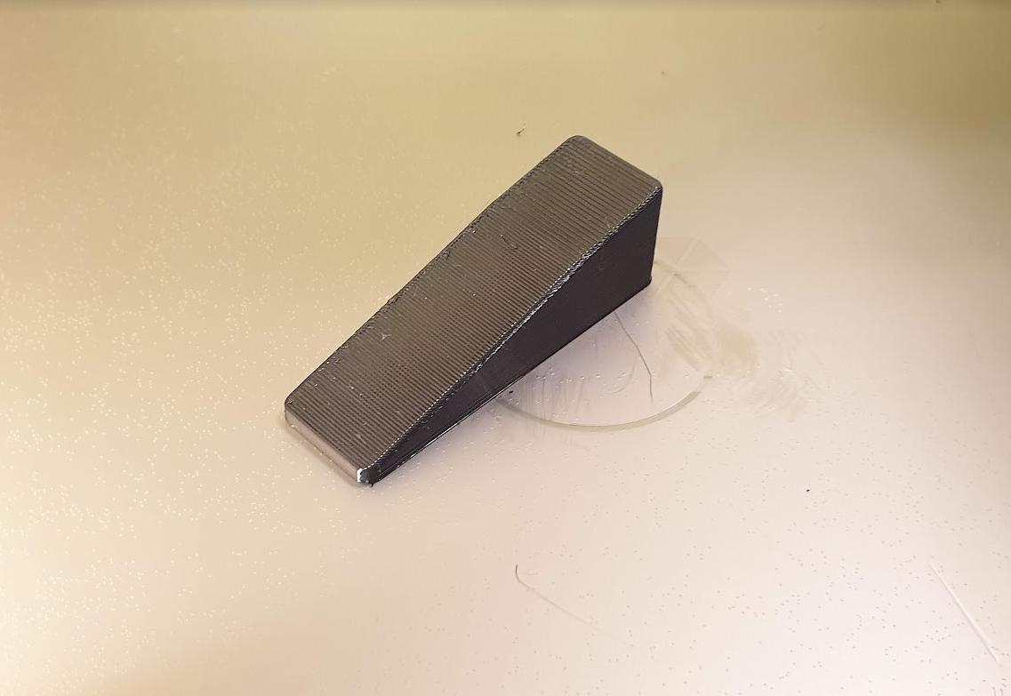 Simple Door Stopper by Hans | Download free STL model | Printables.com