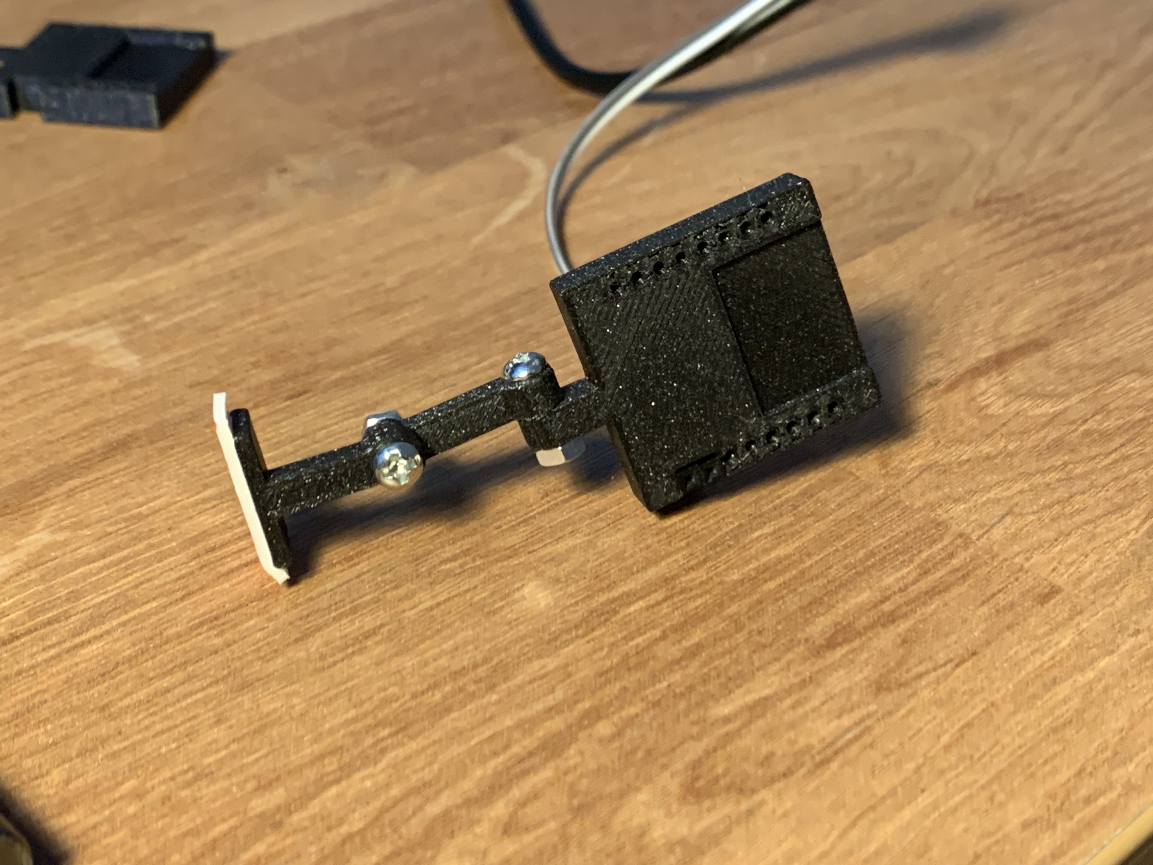ESP32 CAM Mount by Tijmen | Download free STL model | Printables.com