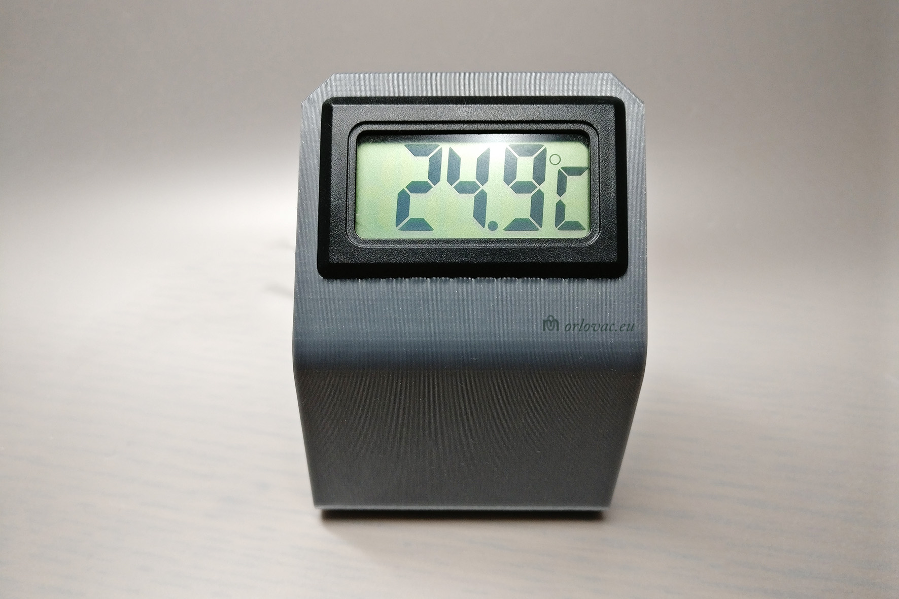 Square Temperature & Humidity Meter Stand by Marin | Download free STL ...