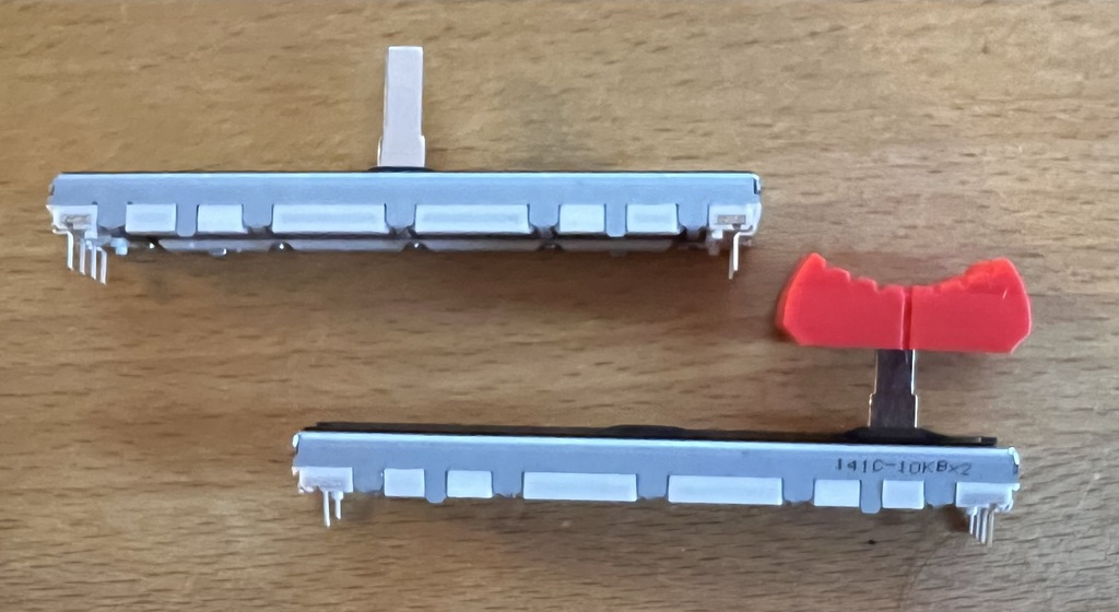ALPS Fader Knob Leever 4x1,2mm - tweaked for 3d printing by tiphedor ...