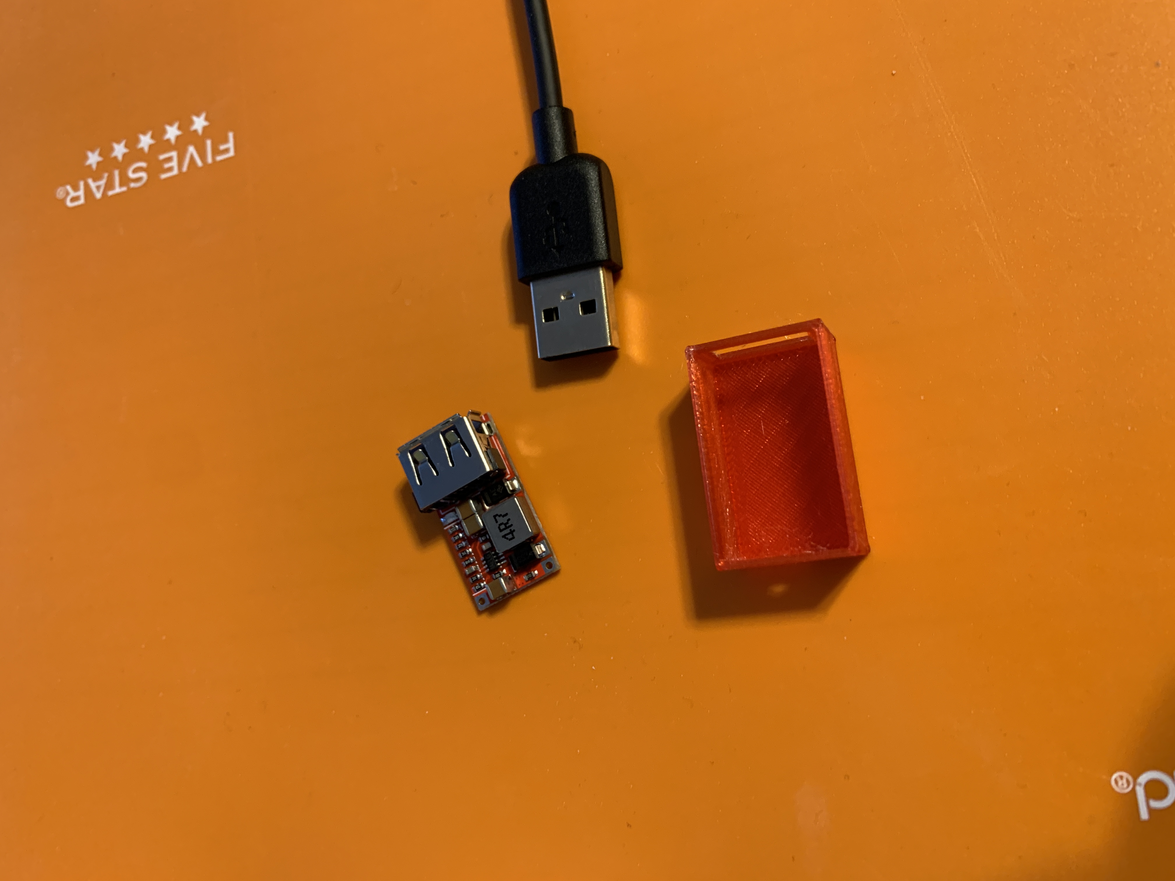 USB Project Box by Carl | Download free STL model | Printables.com