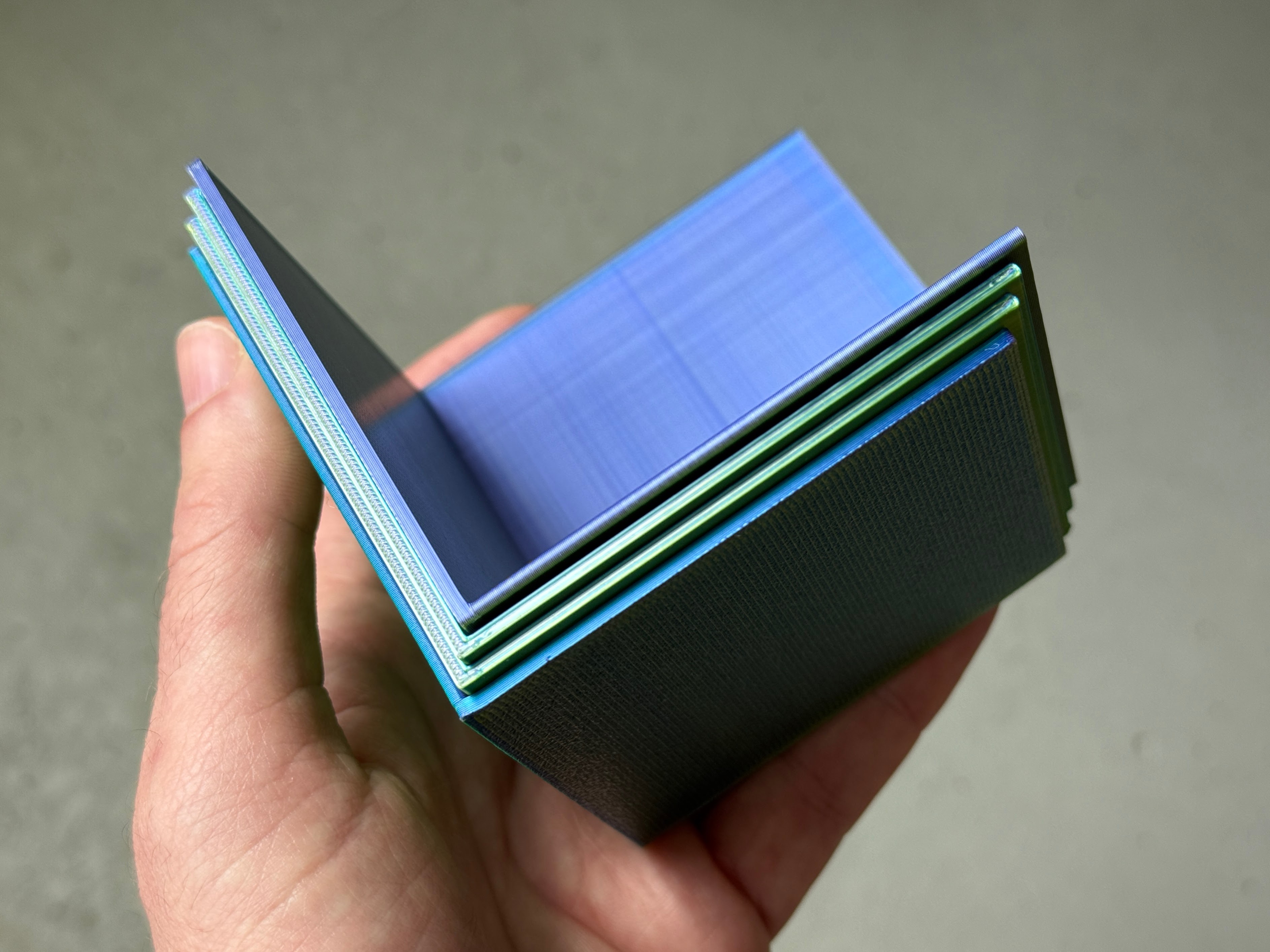 XL Cubic Build Surface + Dual-Purpose Base for Endless Design Blocks 90 Degree System by Endless ...